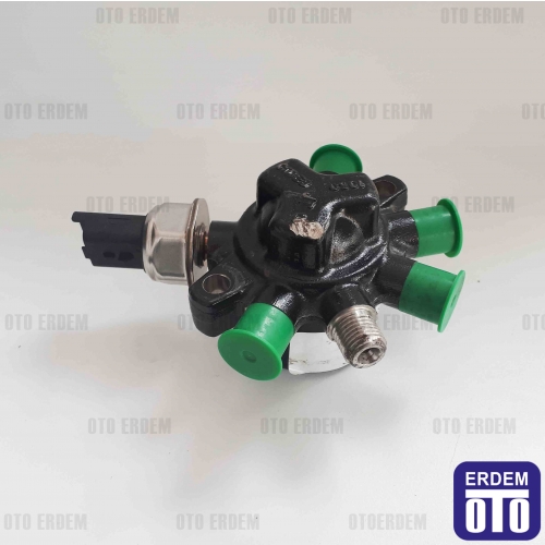 Renault Mazot Enjektör Dağıtıcı 1.5 Dci 8200057345 8200584033 ...